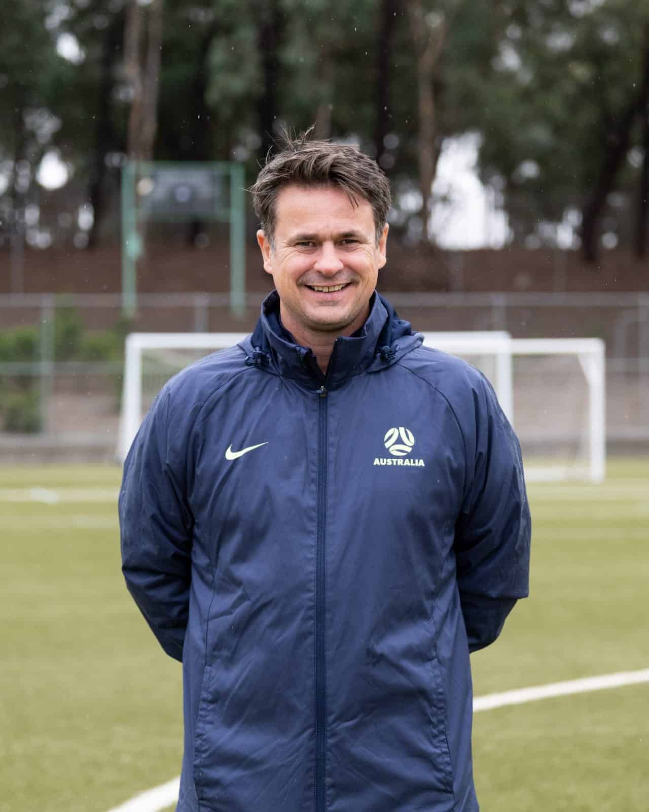 The gaping holes in Australia's football history - Interview with ...