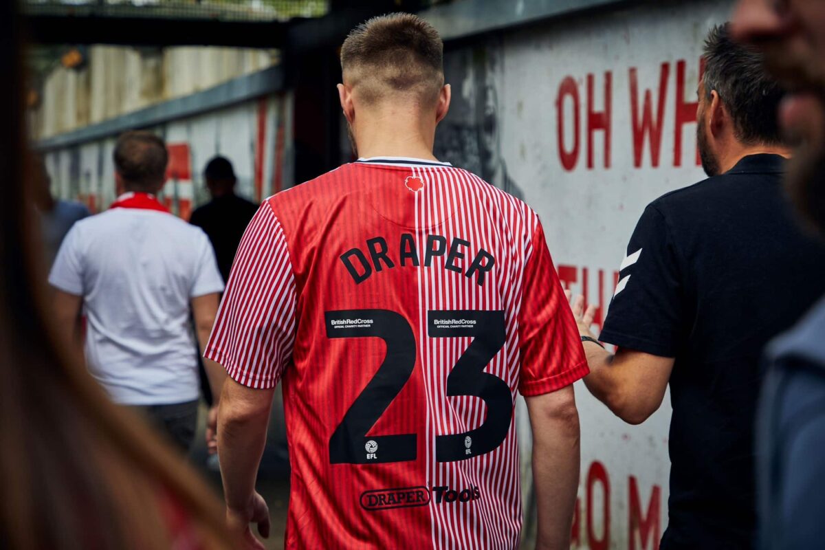 Southampton reunite with Draper Tools after long time away - Soccerscene